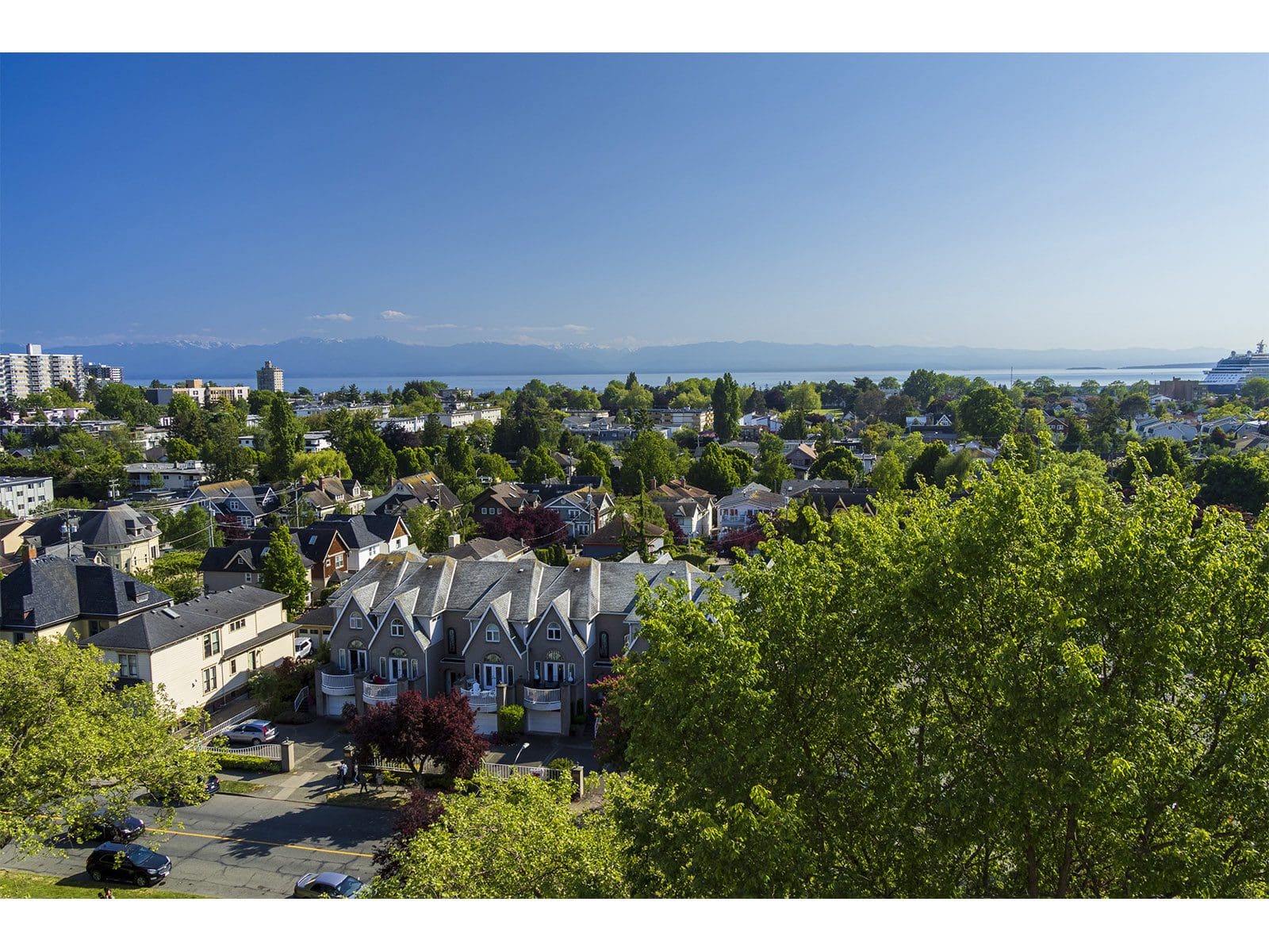 Moving to Victoria BC | Leslee Farrell